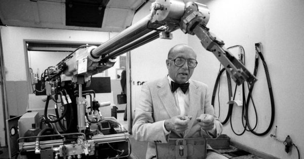 From robot to cobot, a look through history. | WiredWorkers | Blog