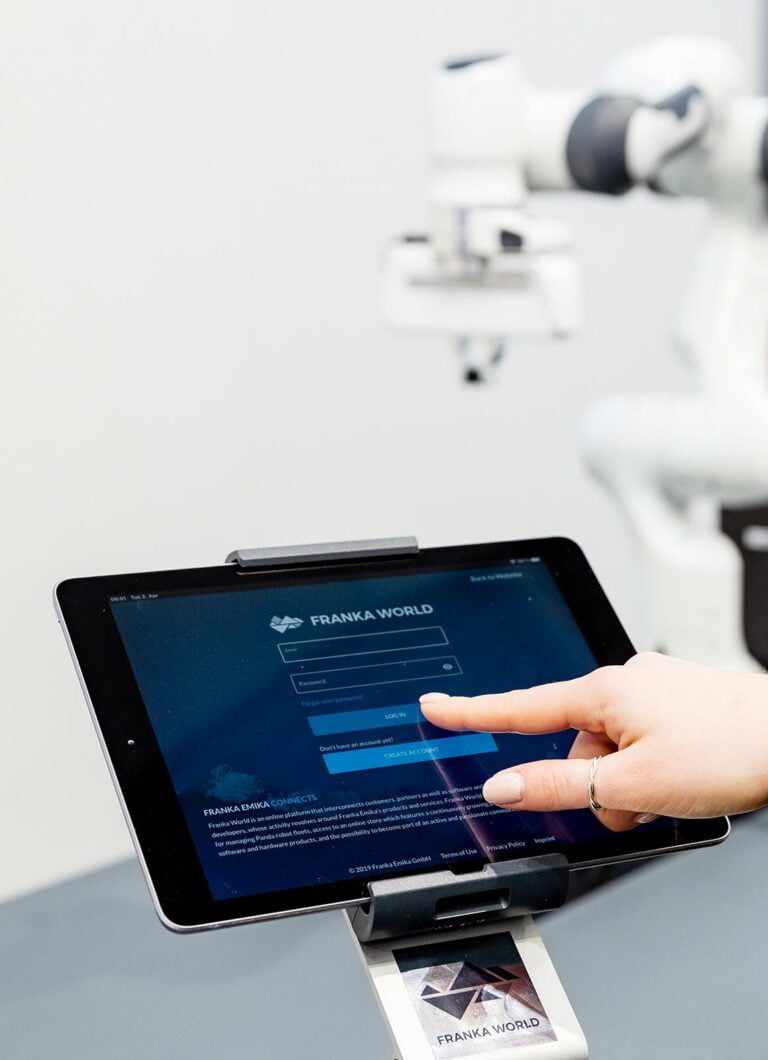 Franka Production 3 | The robotic automation tool for everyone.