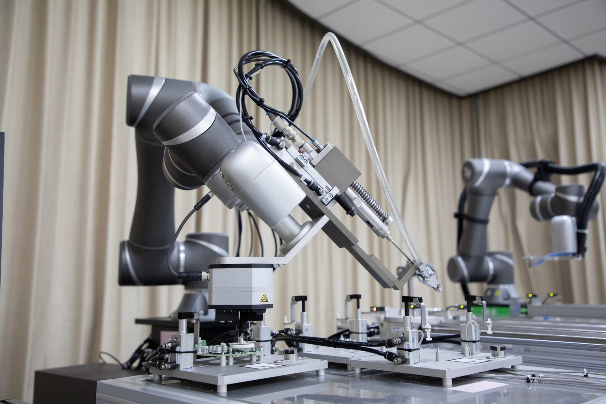 10 steps for successful integration of cobots | WiredWorkers